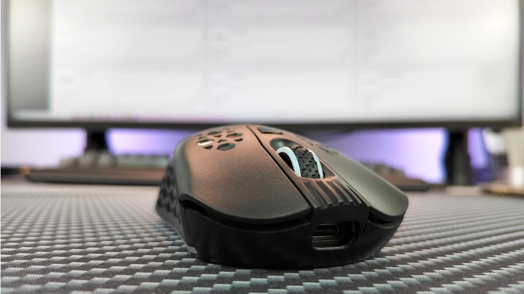Black Shark Mako M1 (BS-M1) review - gaming mouse with detachable cable!