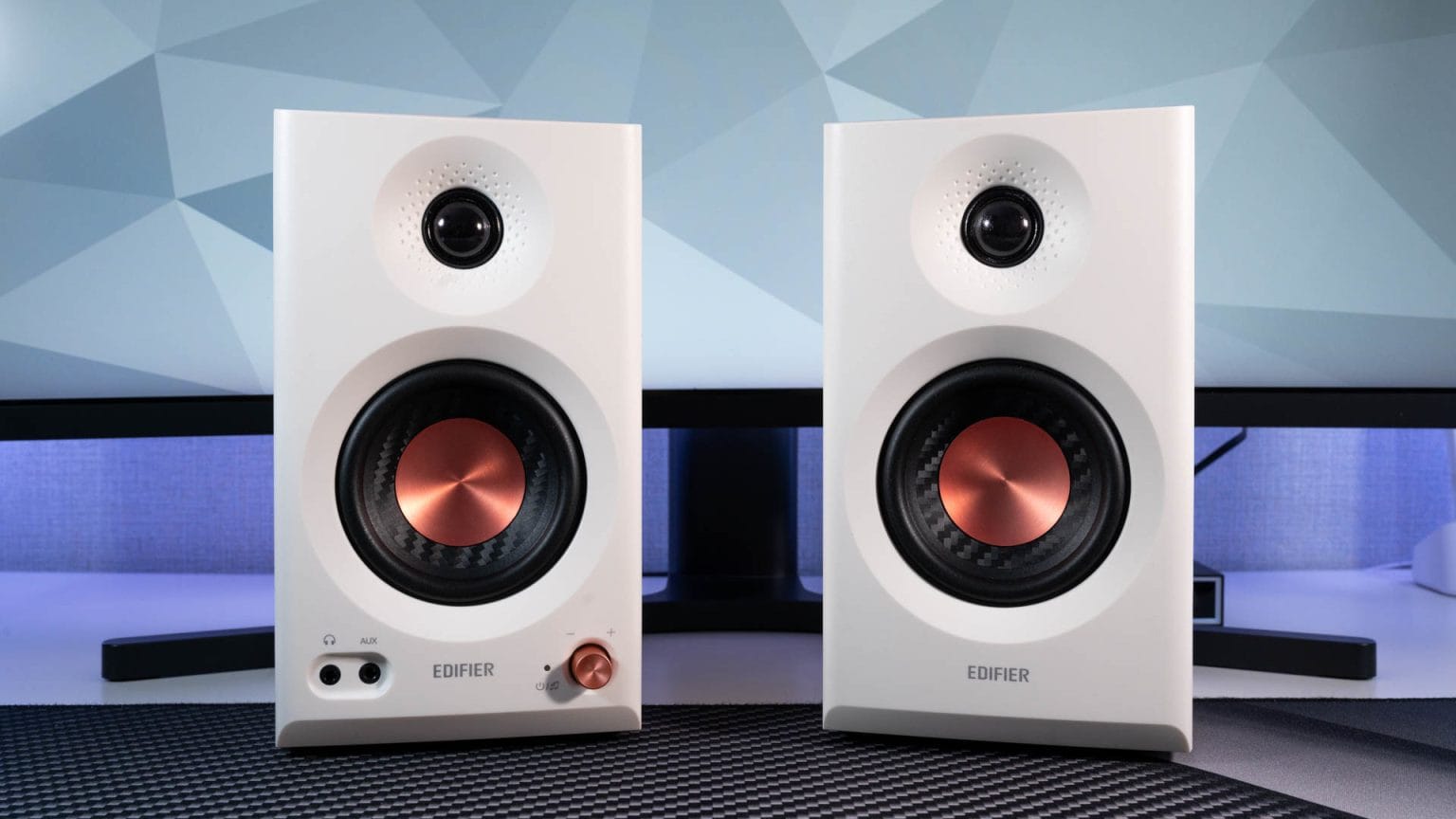 Edifier MR4 Studio Monitors Review: Cost little, sound good