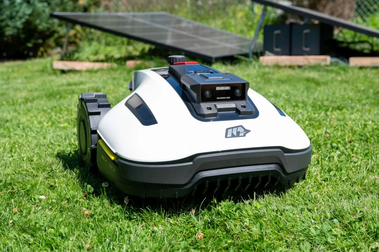 Mammotion Yuka Mini 500 review: The secret champion for small gardens?